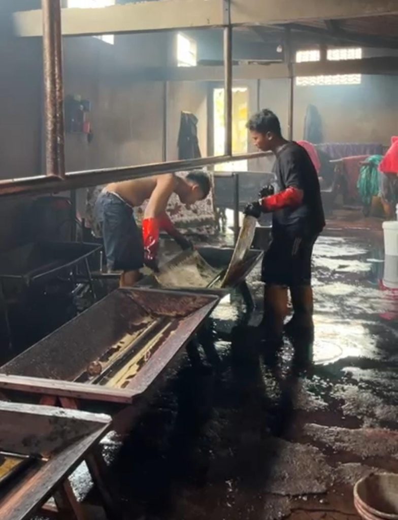 Custom Batik Seragam - Griya Batik MAS